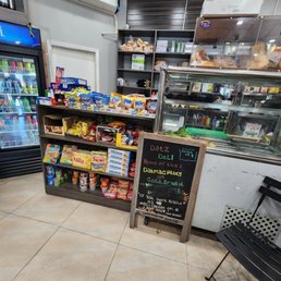 DATZ DELI - Updated August 2025 - 215 Photos & 95 Reviews - 190-01 ...