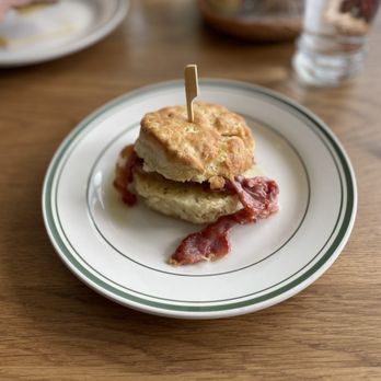 WISE COUNTY BISCUITS - Updated October 2024 - 182 Photos & 83 Reviews ...