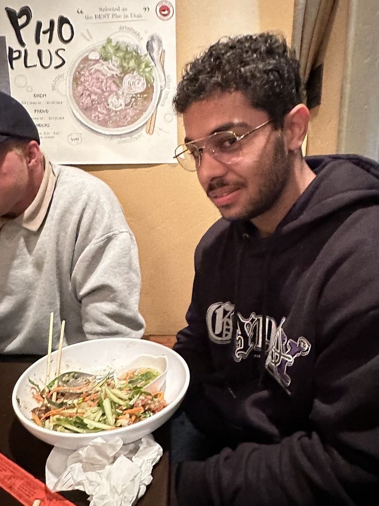 PHO PLUS - Updated September 2025 - 139 Photos & 174 Reviews - 68 W Ctr ...