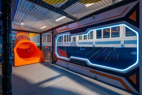 HAPPY FEET PLANET - Updated January 2026 - 31 Photos - 231 Guy Rd ...