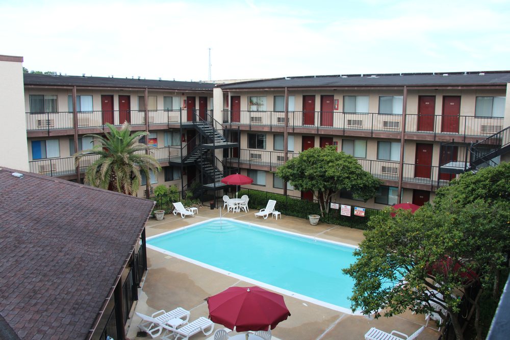 Aviation Training Center Coast Guard Base Mobile, AL | Military Bases