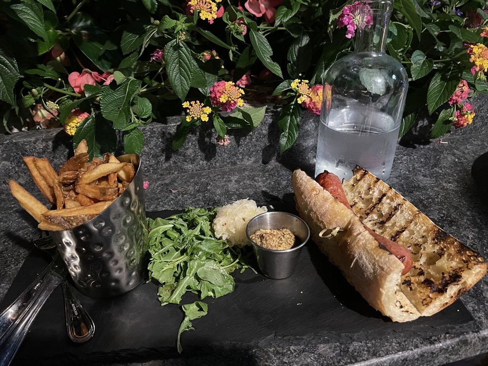 ALPENGLOW BISTRO - 12 Photos & 16 Reviews - German - 9 W Main St ...