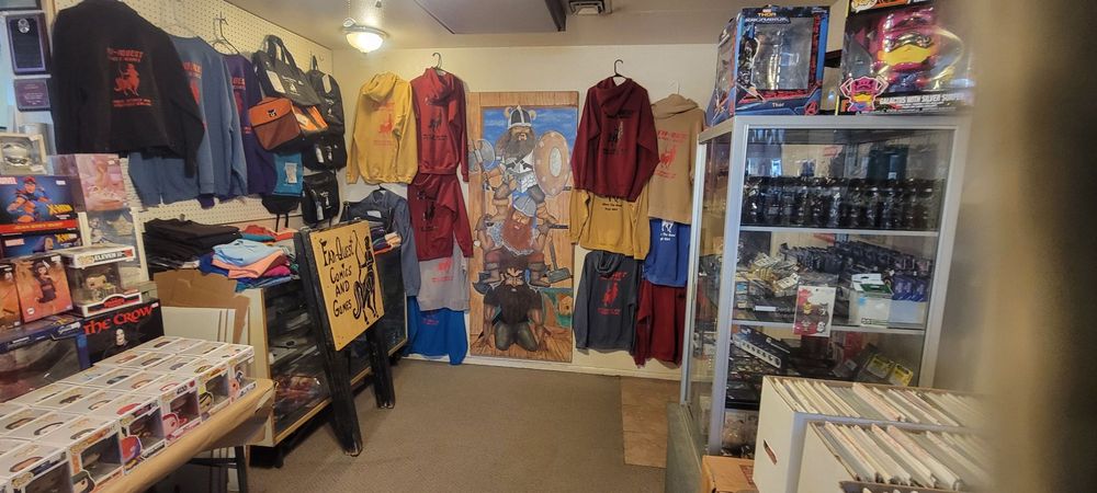 FAN-QUEST - Updated December 2025 - 10 Photos - 850 W 32nd St, Yuma ...