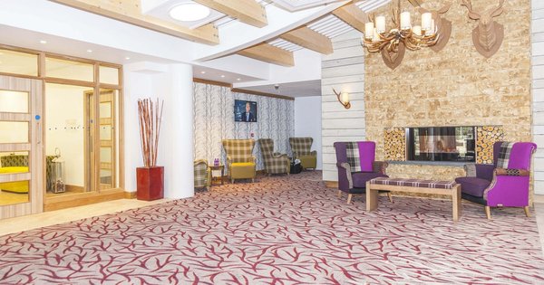 CHEDDAR WOODS RESORT & SPA - Updated May 2024 - 11 Photos - Axbridge ...