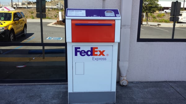 FEDEX SHIP CENTER - Updated October 2025 - 23 Photos & 197 Reviews ...