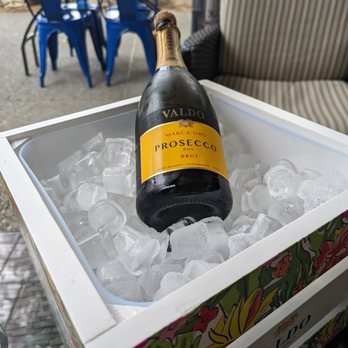 LOCUS - Updated September 2024 - 225 Photos & 97 Reviews - 120 W Holly ...