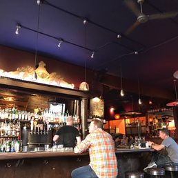 CYCLOPS CAFE AND LOUNGE - Updated July 2025 - 152 Photos & 340 Reviews ...