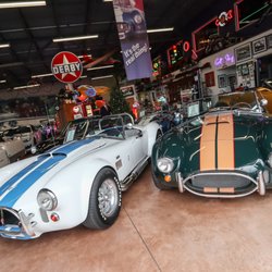 FAST LANE CLASSIC CARS - 77 Photos & 16 Reviews - Car Dealers - 427 ...