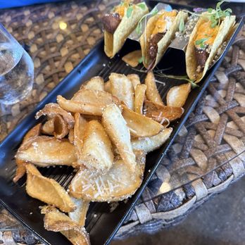 WATERFRONT - Updated April 2025 - 305 Photos & 301 Reviews - 131 SW ...