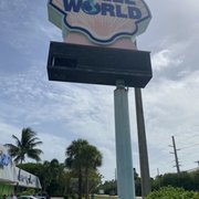 SHELL WORLD - 170 Photos & 91 Reviews - 97600 Overseas Hwy, Key Largo ...