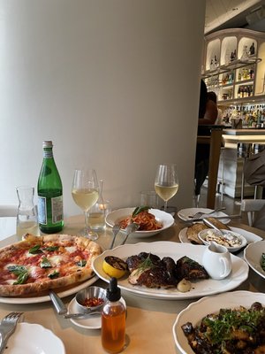 FIGO - Updated January 2026 - 707 Photos & 341 Reviews - 295 Adelaide ...