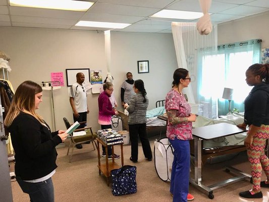 DIVINE CNA TRAINING - Updated October 2025 - 25 Photos & 32 Reviews ...