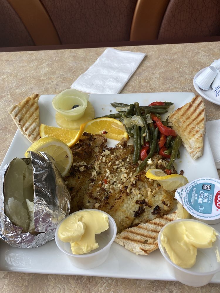 COLONIAL DINER - Updated February 2025 - 54 Photos & 108 Reviews - 8 ...