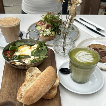 MILLIGRAM COFFEE AND KITCHEN - Updated October 2024 - 302 Photos & 204 ...