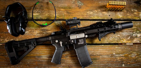 JACOB GREY CUSTOM - Updated July 2025 - 23 Photos - 125 Queen Pkwy ...