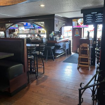 SILVER SPRING HOUSE RESTAURANT - Updated December 2025 - 239 Photos ...