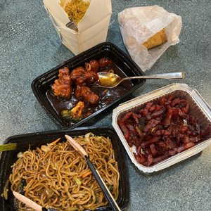 NEWTOWN CHINESE RESTAURANT - Updated December 2025 - 35 Photos & 39 ...