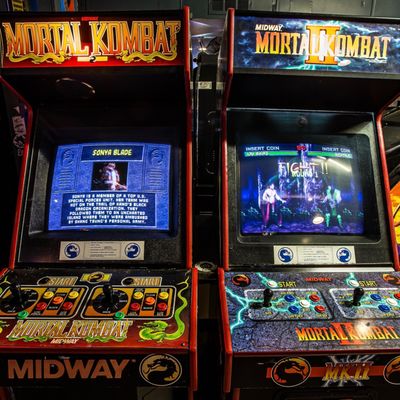 THE 1UP ARCADE BAR - COLFAX - 193 Photos & 265 Reviews - 717 E Colfax ...