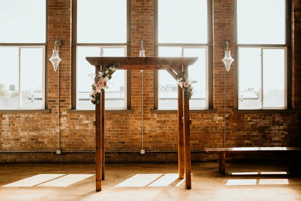 CITY VIEW LOFT - Updated November 2024 - 71 Photos & 46 Reviews - 324 N ...