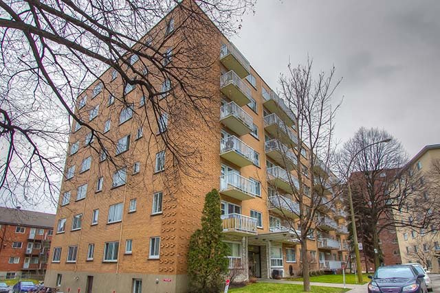BRASILIA APARTMENTS - Updated May 2026 - 2420 Benny Crescent, Montreal ...