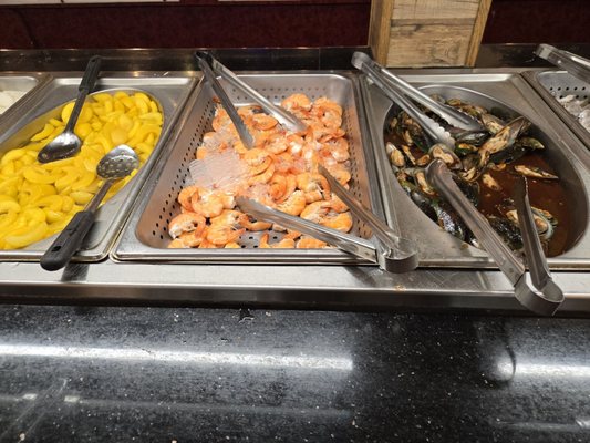 FOUR SEASON BUFFET - Updated December 2025 - 133 Photos & 96 Reviews ...