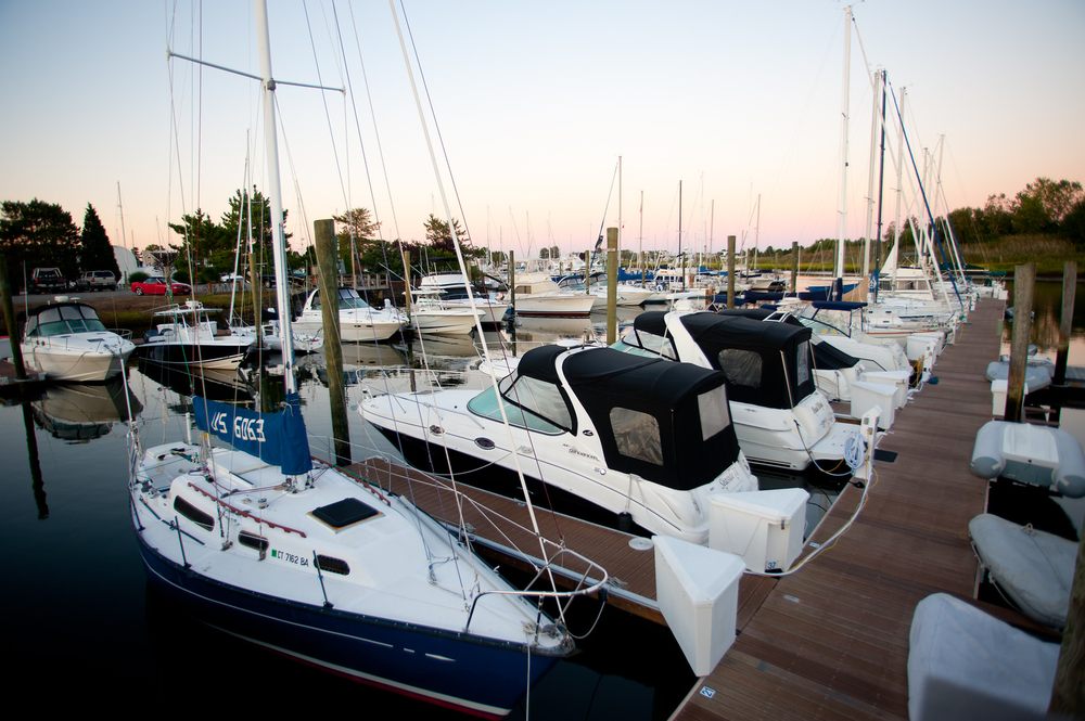 SAFE HARBOR PILOTS POINT - 10 Photos - 63 Pilots Point Dr, Westbrook ...