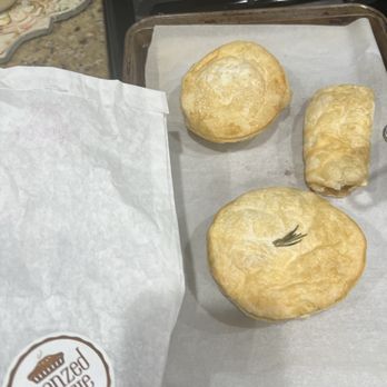 BRONZED AUSSIE - Updated December 2025 - 349 Photos & 680 Reviews ...