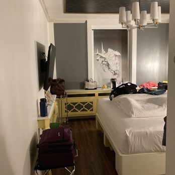 STAYPINEAPPLE, A DELIGHTFUL HOTEL, SOUTH END - Updated August 2024 ...