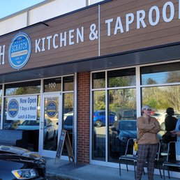 SCRATCH KITCHEN AND TAPROOM - Updated December 2025 - 566 Photos & 302 ...