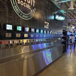 GAME ON GAMING CENTER - Updated September 2025 - 50 Photos & 12 Reviews ...