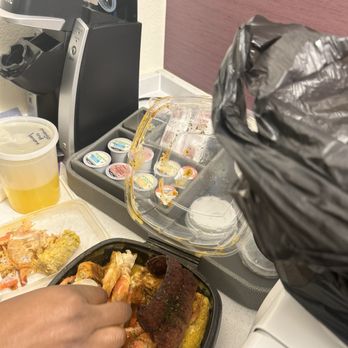 KING CRAB ATL - Updated August 2025 - 205 Photos & 259 Reviews - 1000 ...