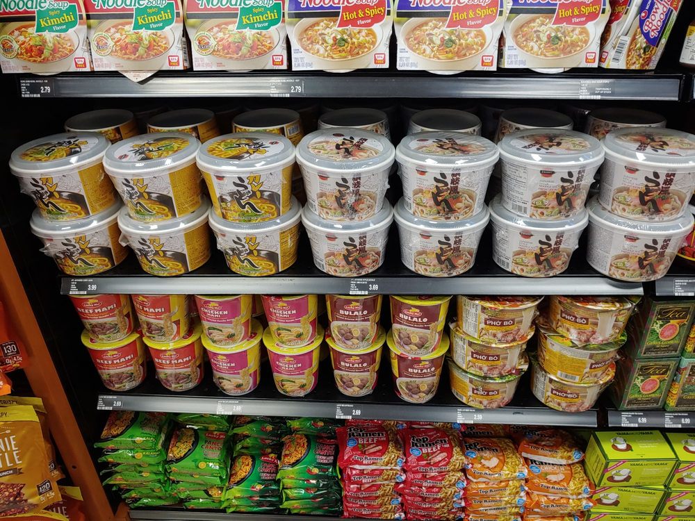 ABC STORE - Updated May 2025 - 29 Photos - 2020 Kalakaua Ave, Honolulu ...