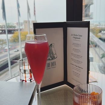 TRE DITA - Updated January 2025 - 517 Photos & 161 Reviews - 401 E ...