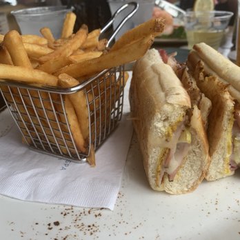 GREEN TURTLE INN - Updated July 2024 - 604 Photos & 594 Reviews - 81219 ...