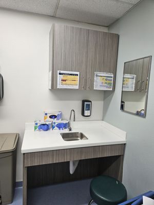 NEVHC PACOIMA HEALTH CENTER - Updated December 2025 - 22 Photos & 37 ...