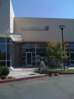 THE UPS STORE - Updated January 2025 - 26 Photos & 54 Reviews - 3230 ...