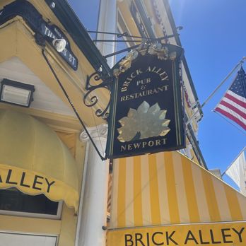 BRICK ALLEY PUB & RESTAURANT - Updated July 2024 - 1615 Photos & 1692 ...