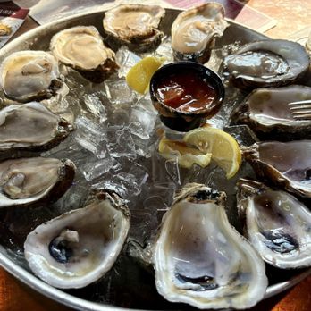 HALF SHELL OYSTER HOUSE - Updated January 2026 - 696 Photos & 406 ...