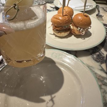 GREEN POINT SEAFOOD & OYSTER BAR - Updated December 2025 - 281 Photos ...