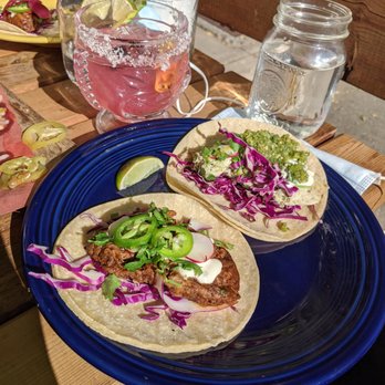 TACO LOFT - Updated December 2025 - 19 Photos - 4926B 50th Street, Red ...