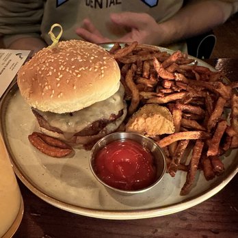 JM CURLEY - 541 Photos & 874 Reviews - 21 Temple Pl, Boston ...