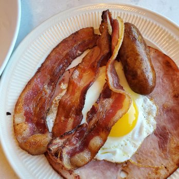 GOLDEN REEF DINER - Updated May 2025 - 283 Photos & 379 Reviews - 329 ...