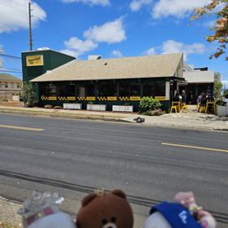 BOARDED UP BY CHUBBIES BURGERS - Updated January 2026 - 293 Photos ...