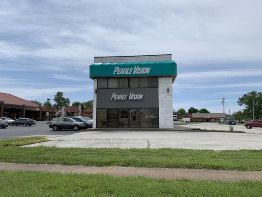 PEARLE VISION EXPRESS - Updated December 2025 - 20 Reviews - 1518 E ...