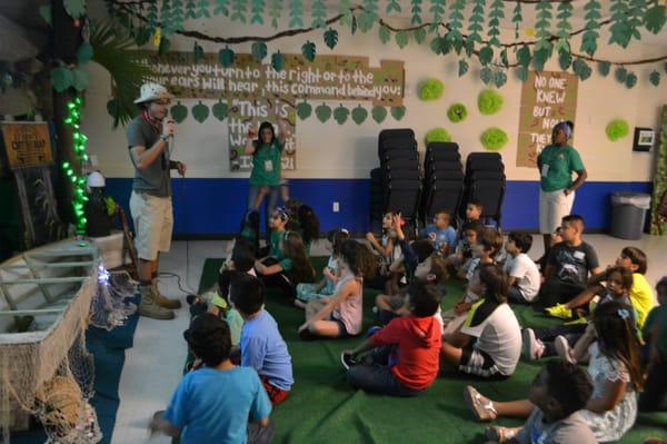 IGLESIA DORAL JESUS WORSHIP CENTER - Updated October 2025 - 13 Photos ...