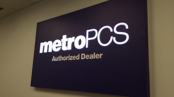 METROPCS - Updated July 2025 - 8424 Sunland Blvd, Los Angeles ...