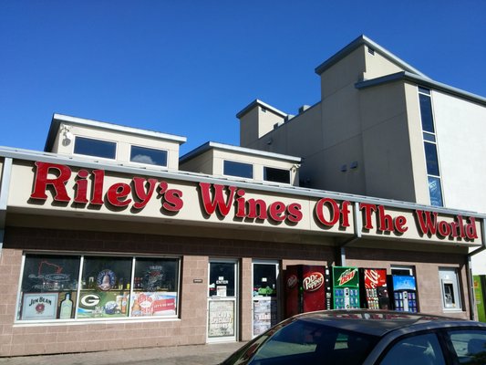 RILEY’S WINES OF THE WORLD - Updated January 2026 - 31 Reviews - 402 W ...