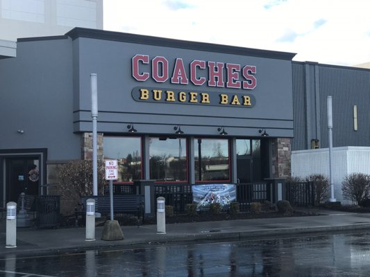 COACHES BURGER BAR - Updated October 2025 - 15 Photos & 17 Reviews ...