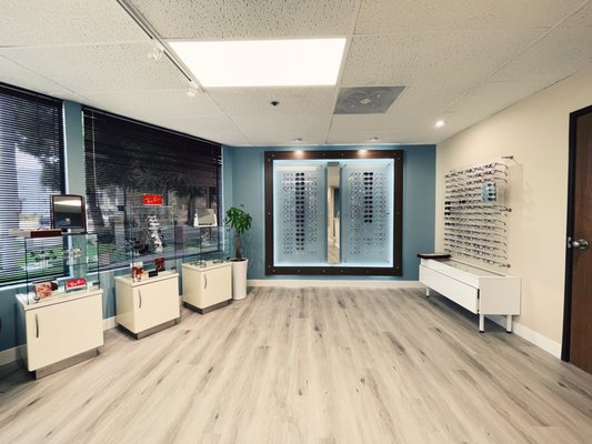 DOWNTOWN ANAHEIM FAMILY OPTOMETRY - Updated October 2025 - 75 Photos ...
