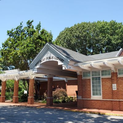 WESTBURY MEMORIAL PUBLIC LIBRARY - Updated April 2026 - 96 Photos - 445 ...